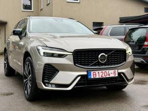 Pelēks Volvo XC60 2025 Rīga, ar dzinēja tilpumu 2.00 L un nobraukumu 6 tūkst. km par 38000 €, foto  vietnē AUTOMOTO.COM.LV