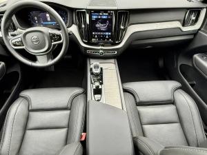 Pelēks Volvo XC60 2025 Rīga, ar dzinēja tilpumu 2.00 L un nobraukumu 6 tūkst. km par 38000 €, foto 8 vietnē AUTOMOTO.COM.LV