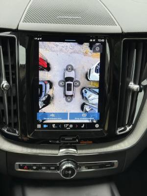 Pelēks Volvo XC60 2025 Rīga, ar dzinēja tilpumu 2.00 L un nobraukumu 6 tūkst. km par 38000 €, foto 14 vietnē AUTOMOTO.COM.LV