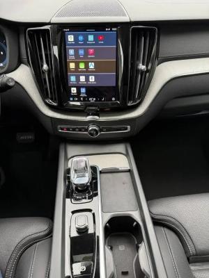 Pelēks Volvo XC60 2025 Rīga, ar dzinēja tilpumu 2.00 L un nobraukumu 6 tūkst. km par 38000 €, foto 16 vietnē AUTOMOTO.COM.LV