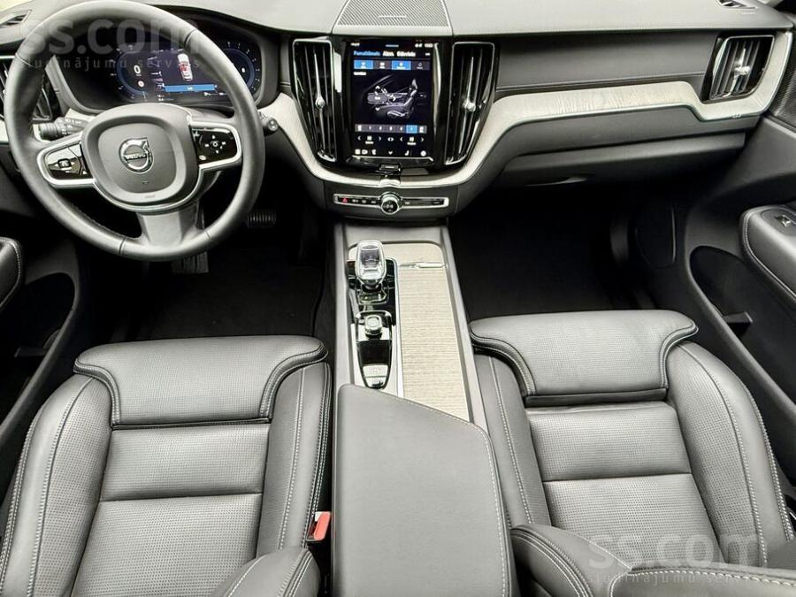 Grey Volvo XC60 2025 in Riga, with an engine capacity of 2.00 L and mileage of 0 thousand km for 38000 €, photo 8 on AUTOMOTO.COM.LV