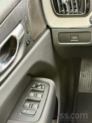 Grey Volvo XC60 2025 in Riga, with an engine capacity of 2.00 L and mileage of 0 thousand km for 38000 €, photo 22 on AUTOMOTO.COM.LV