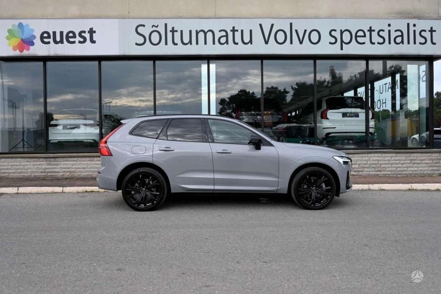 Grey Volvo XC60 2025 in Tallinn, with an engine capacity of 0.00 L and mileage of 18 thousand km for 64900 €, photo 8 on AUTOMOTO.COM.LV
