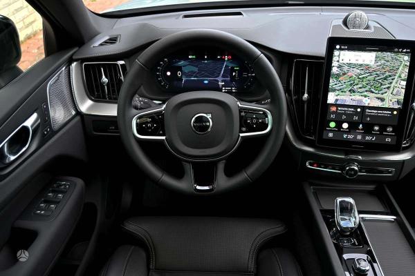 Pelēks Volvo XC60 2025 Tallina, ar dzinēja tilpumu 0.00 L un nobraukumu 18 tūkst. km par 64900 €, foto 9 vietnē AUTOMOTO.COM.LV