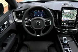 Grey Volvo XC60 2025 in Tallinn, with an engine capacity of 0.00 L and mileage of 18 thousand km for 64900 €, photo 9 on AUTOMOTO.COM.LV