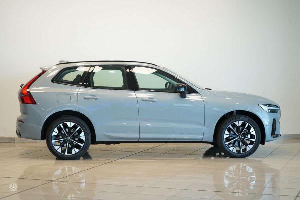 Grey Volvo XC60 2026 in Vilnius, with an engine capacity of 1.97 L and mileage of 10 thousand km for 49500 €, photo 3 on AUTOMOTO.COM.LV