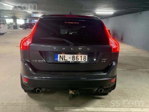 Pelēks Volvo XC60 2011 Rīga, ar dzinēja tilpumu 2.40 L un nobraukumu 275 tūkst. km par 9000 €, foto 6 vietnē AUTOMOTO.COM.LV