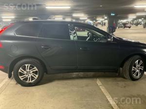 Pelēks Volvo XC60 2011 Rīga, ar dzinēja tilpumu 2.40 L un nobraukumu 275 tūkst. km par 9000 €, foto 9 vietnē AUTOMOTO.COM.LV