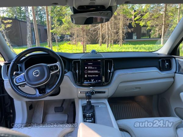 Pelēks Volvo XC60 2017 Tallina, ar dzinēja tilpumu 2.00 L un nobraukumu 173 tūkst. km par 25000 €, foto 6 vietnē AUTOMOTO.COM.LV