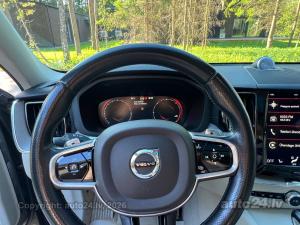 Pelēks Volvo XC60 2017 Tallina, ar dzinēja tilpumu 2.00 L un nobraukumu 173 tūkst. km par 25000 €, foto 8 vietnē AUTOMOTO.COM.LV