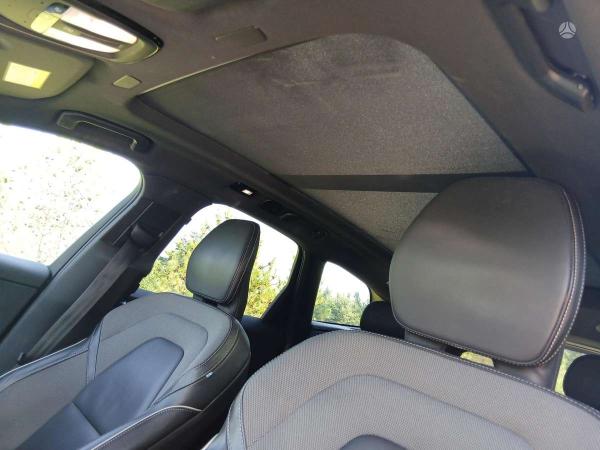 Grey Volvo XC60 2022 in Rokiskis, with an engine capacity of 1.97 L and mileage of 340 thousand km for 21500 €, photo 6 on AUTOMOTO.COM.LV