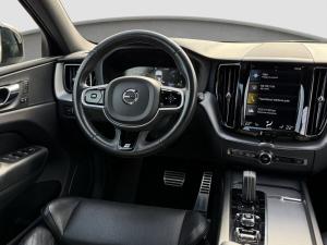 Серый Вольво ХС60 2020 в Пярну, объемом двигателя 2.00 л и пробегом 112 тыс. км за 33000 €, фото 8 на AUTOMOTO.COM.LV