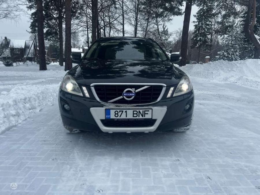 Pelēks Volvo XC60 2010 Šauļi, ar dzinēja tilpumu 2.40 L un nobraukumu 400 tūkst. km par 5999 €, foto 8 vietnē AUTOMOTO.COM.LV