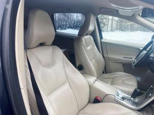 Pelēks Volvo XC60 2010 Šauļi, ar dzinēja tilpumu 2.40 L un nobraukumu 400 tūkst. km par 5999 €, foto 29 vietnē AUTOMOTO.COM.LV