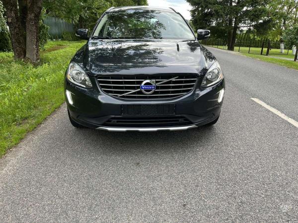 Pelēks Volvo XC60 2013 Prienai, ar dzinēja tilpumu 2.00 L un nobraukumu 282 tūkst. km par 10650 €, foto 6 vietnē AUTOMOTO.COM.LV
