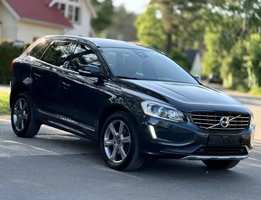 Pelēks Volvo XC60 2013 Jūrmala, ar dzinēja tilpumu 2.00 L un nobraukumu 275 tūkst. km par 10850 €, foto 3 vietnē AUTOMOTO.COM.LV