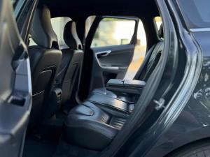 Pelēks Volvo XC60 2013 Jūrmala, ar dzinēja tilpumu 2.00 L un nobraukumu 275 tūkst. km par 10850 €, foto 8 vietnē AUTOMOTO.COM.LV