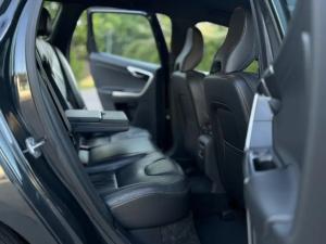 Pelēks Volvo XC60 2013 Jūrmala, ar dzinēja tilpumu 2.00 L un nobraukumu 275 tūkst. km par 10850 €, foto 10 vietnē AUTOMOTO.COM.LV
