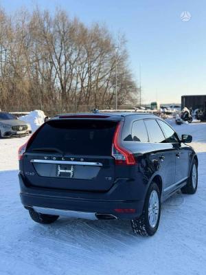 Grey Volvo XC60 2015 in Klaipeda, with an engine capacity of 2.00 L and mileage of 240 thousand km for 6400 €, photo 2 on AUTOMOTO.COM.LV