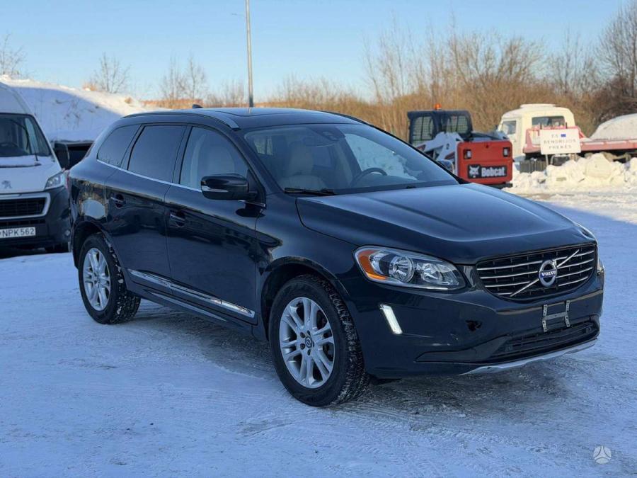 Grey Volvo XC60 2015 in Klaipeda, with an engine capacity of 2.00 L and mileage of 240 thousand km for 6400 €, photo 13 on AUTOMOTO.COM.LV