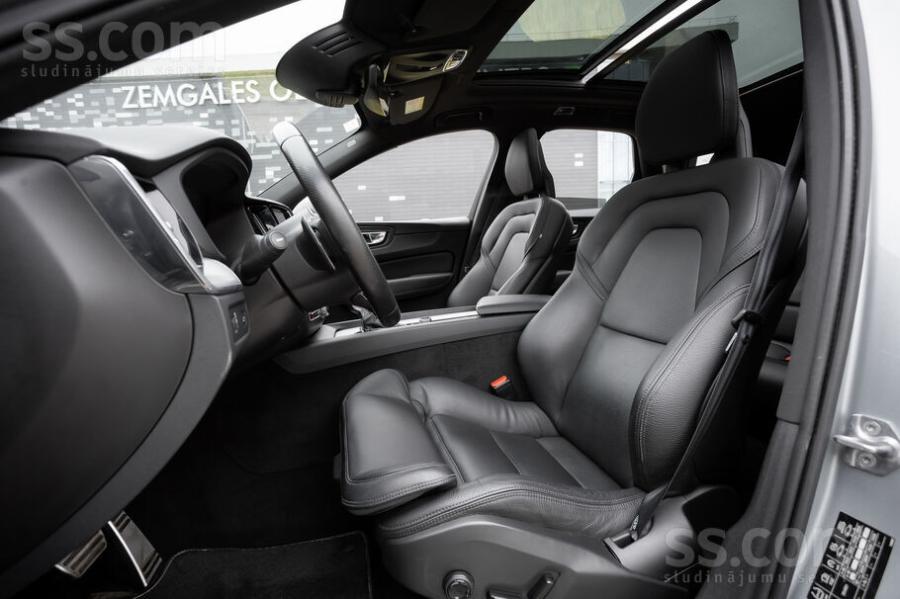 Grey Volvo XC60 2018 in Jelgava, with an engine capacity of 2.00 L and mileage of 0 thousand km for 22590 €, photo 14 on AUTOMOTO.COM.LV