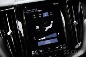 Grey Volvo XC60 2018 in Jelgava, with an engine capacity of 2.00 L and mileage of 0 thousand km for 22590 €, photo 27 on AUTOMOTO.COM.LV