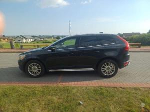 Pelēks Volvo XC60 2010 Raseiniai, ar dzinēja tilpumu 2.40 L un nobraukumu 375 tūkst. km par 5100 €, foto  vietnē AUTOMOTO.COM.LV