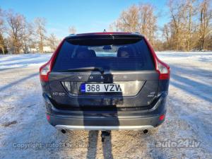 Pelēks Volvo XC60 2010 Paide, ar dzinēja tilpumu 2.40 L un nobraukumu 257 tūkst. km par 9490 €, foto 8 vietnē AUTOMOTO.COM.LV