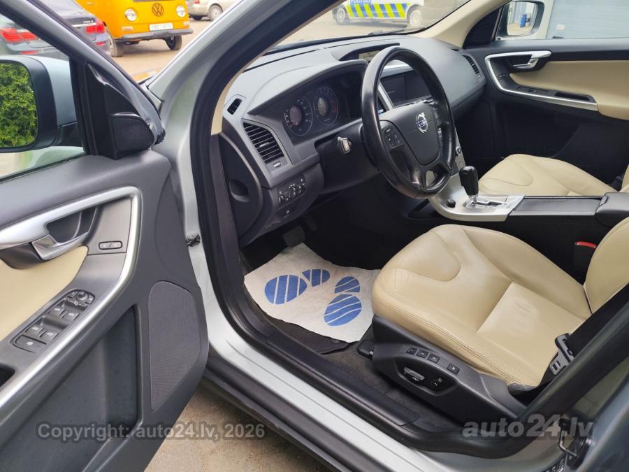 Серый Вольво ХС60 2010 в Пайде, объемом двигателя 2.00 л и пробегом 295 тыс. км за 7790 €, фото 17 на AUTOMOTO.COM.LV