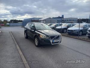 Pelēks Volvo XC60 2010 Tallina, ar dzinēja tilpumu 2.40 L un nobraukumu 309 tūkst. km par 8499 €, foto 3 vietnē AUTOMOTO.COM.LV