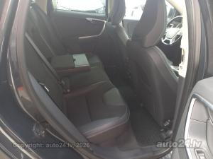 Pelēks Volvo XC60 2010 Tallina, ar dzinēja tilpumu 2.40 L un nobraukumu 309 tūkst. km par 8499 €, foto 11 vietnē AUTOMOTO.COM.LV