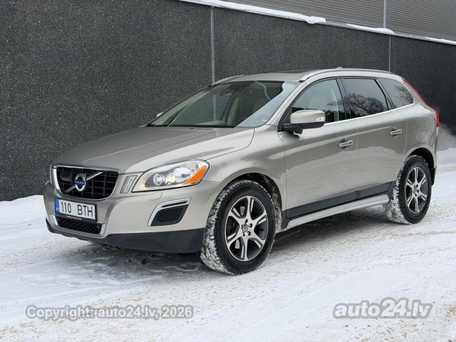 Grey Volvo XC60 2011 in Parnu, with an engine capacity of 2.00 L and mileage of 400 thousand km for 6900 €, photo 4 on AUTOMOTO.COM.LV