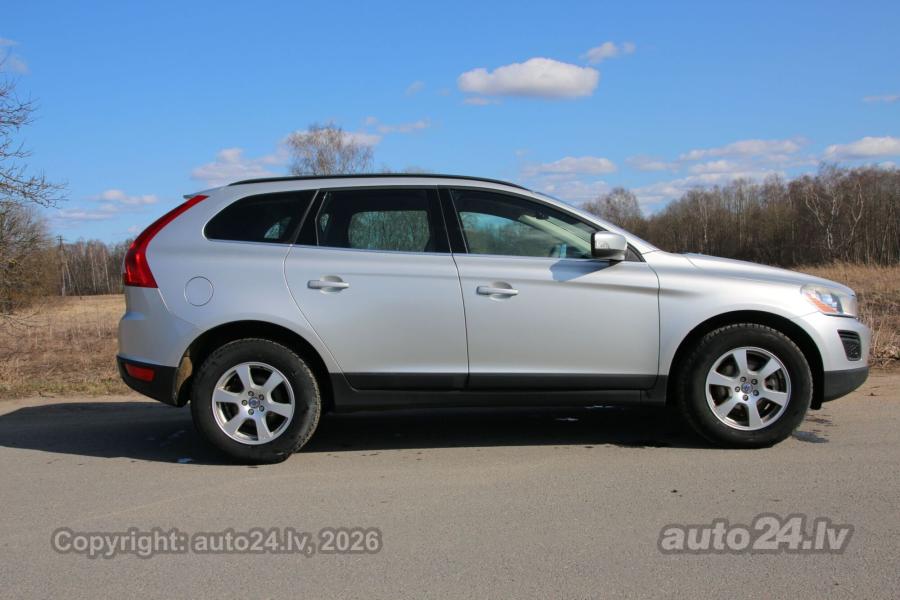 Grey Volvo XC60 2011 in Tallinn, with an engine capacity of 2.00 L and mileage of 149 thousand km for 12600 €, photo 6 on AUTOMOTO.COM.LV