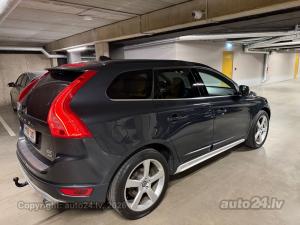 Pelēks Volvo XC60 2012 Tallina, ar dzinēja tilpumu 2.40 L un nobraukumu 246 tūkst. km par 9990 €, foto 9 vietnē AUTOMOTO.COM.LV