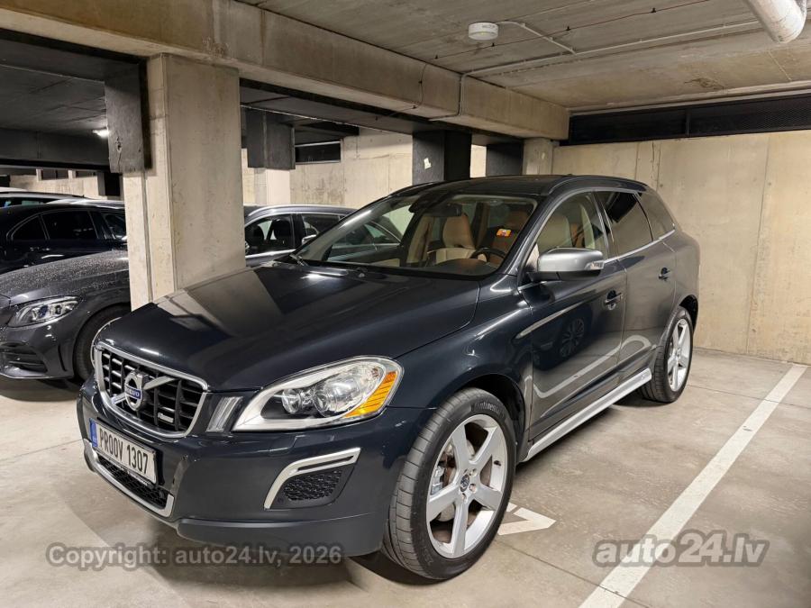 Pelēks Volvo XC60 2012 Tallina, ar dzinēja tilpumu 2.40 L un nobraukumu 246 tūkst. km par 9990 €, foto 10 vietnē AUTOMOTO.COM.LV