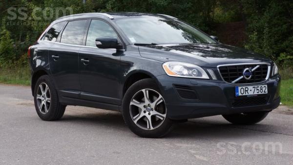 Volvo XC60 2012 in Jurmala on AUTOMOTO.COM.LV Grey Volvo XC60 2012 in Jurmala, with an engine capacity of 2.00 L and mileage of 285 thousand km for 8990 €, photo 5 on AUTOMOTO.COM.LV