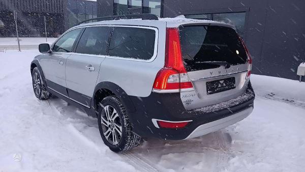 Pelēks Volvo XC60 2014 Šauļi, ar dzinēja tilpumu 3.20 L un nobraukumu 362 tūkst. km par 9999 €, foto 10 vietnē AUTOMOTO.COM.LV