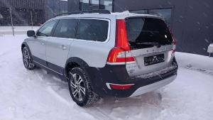 Grey Volvo XC60 2014 in Siauliai, with an engine capacity of 3.20 L and mileage of 362 thousand km for 9999 €, photo 10 on AUTOMOTO.COM.LV