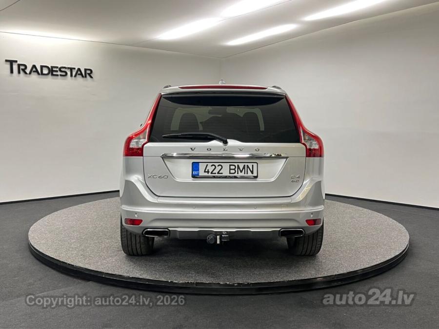 Pelēks Volvo XC60 2014 Pērnava, ar dzinēja tilpumu 2.40 L un nobraukumu 167 tūkst. km par 15990 €, foto 6 vietnē AUTOMOTO.COM.LV