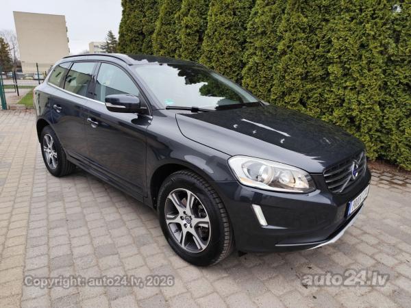 Pelēks Volvo XC60 2014 Paide, ar dzinēja tilpumu 2.00 L un nobraukumu 282 tūkst. km par 10989 €, foto 9 vietnē AUTOMOTO.COM.LV