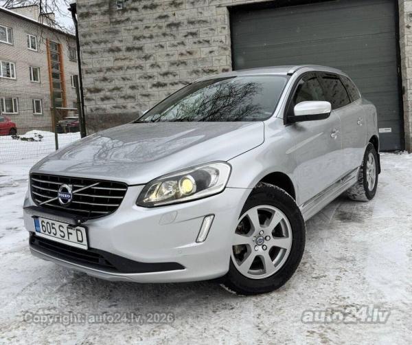 Grey Volvo XC60 2015 in Tallinn, with an engine capacity of 2.00 L and mileage of 241 thousand km for 13500 €, photo 3 on AUTOMOTO.COM.LV