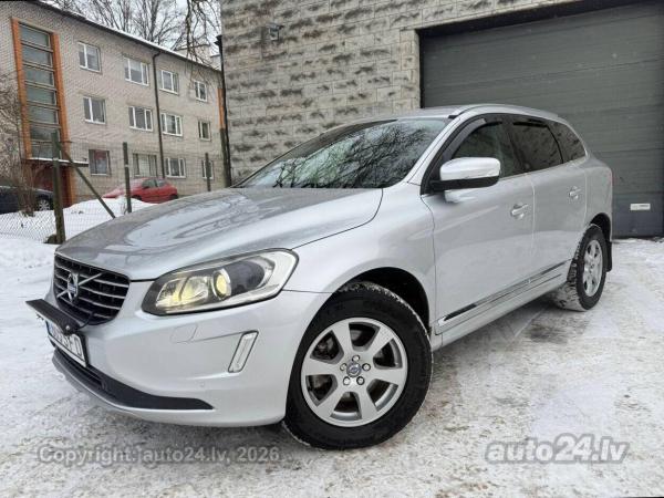 Grey Volvo XC60 2015 in Tallinn, with an engine capacity of 2.00 L and mileage of 241 thousand km for 13500 €, photo 4 on AUTOMOTO.COM.LV