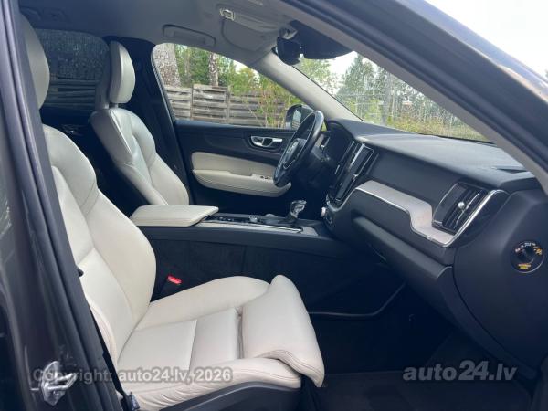 Pelēks Volvo XC60 2017 Pērnava, ar dzinēja tilpumu 2.00 L un nobraukumu 228 tūkst. km par 21900 €, foto 7 vietnē AUTOMOTO.COM.LV