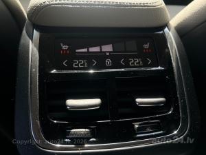 Pelēks Volvo XC60 2017 Pērnava, ar dzinēja tilpumu 2.00 L un nobraukumu 228 tūkst. km par 21900 €, foto 13 vietnē AUTOMOTO.COM.LV