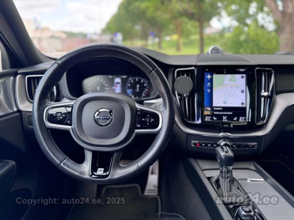 Pelēks Volvo XC60 2018 Tallina, ar dzinēja tilpumu 2.00 L un nobraukumu 114 tūkst. km par 24800 €, foto 8 vietnē AUTOMOTO.COM.LV