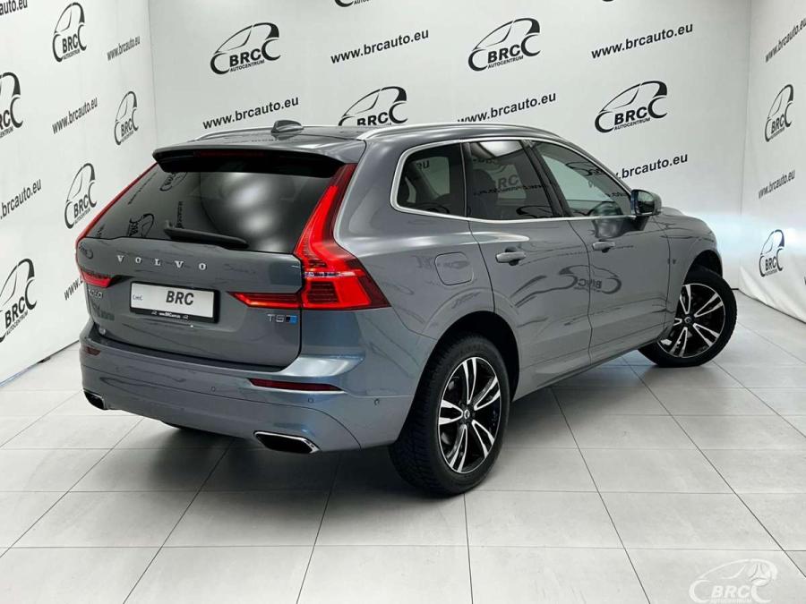 Grey Volvo XC60 2018 in Vilnius, with an engine capacity of 1.97 L and mileage of 249 thousand km for 23500 €, photo 4 on AUTOMOTO.COM.LV