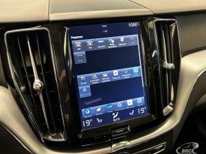 Grey Volvo XC60 2018 in Vilnius, with an engine capacity of 1.97 L and mileage of 249 thousand km for 23500 €, photo 23 on AUTOMOTO.COM.LV