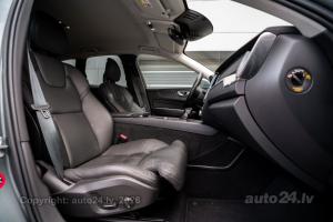 Pelēks Volvo XC60 2018 Tartu, ar dzinēja tilpumu 2.00 L un nobraukumu 112 tūkst. km par 24900 €, foto 14 vietnē AUTOMOTO.COM.LV