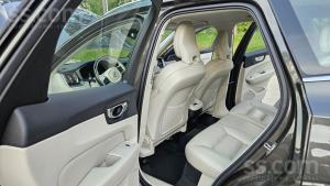 Pelēks Volvo XC60 2019 Rīga, ar dzinēja tilpumu 2.00 L un nobraukumu 217 tūkst. km par 25000 €, foto 13 vietnē AUTOMOTO.COM.LV