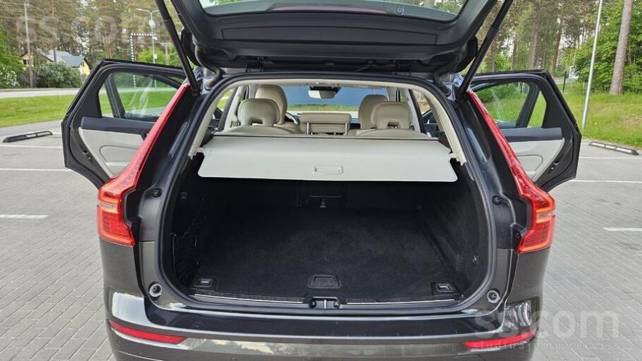 Pelēks Volvo XC60 2019 Rīga, ar dzinēja tilpumu 2.00 L un nobraukumu 217 tūkst. km par 25000 €, foto 15 vietnē AUTOMOTO.COM.LV